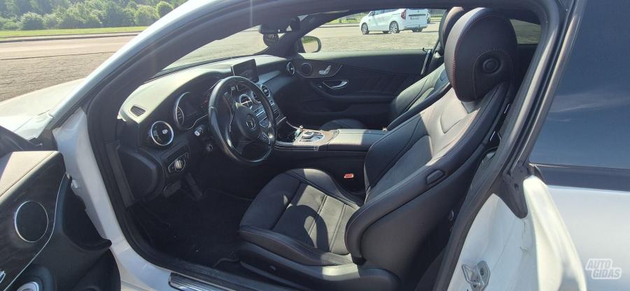 Mercedes-Benz C 300 2017 Kauņa, ar dzinēja tilpumu 2.00 L un nobraukumu 151 tūkst. km par 18000 €, foto 32 vietnē AUTOMOTO.COM.LV
