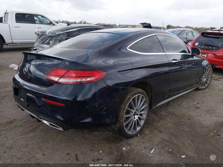 Mercedes-Benz C 300 2020 Kauņa, ar dzinēja tilpumu 1.99 L un nobraukumu 57 tūkst. km par 13310 €, foto 4 vietnē AUTOMOTO.COM.LV