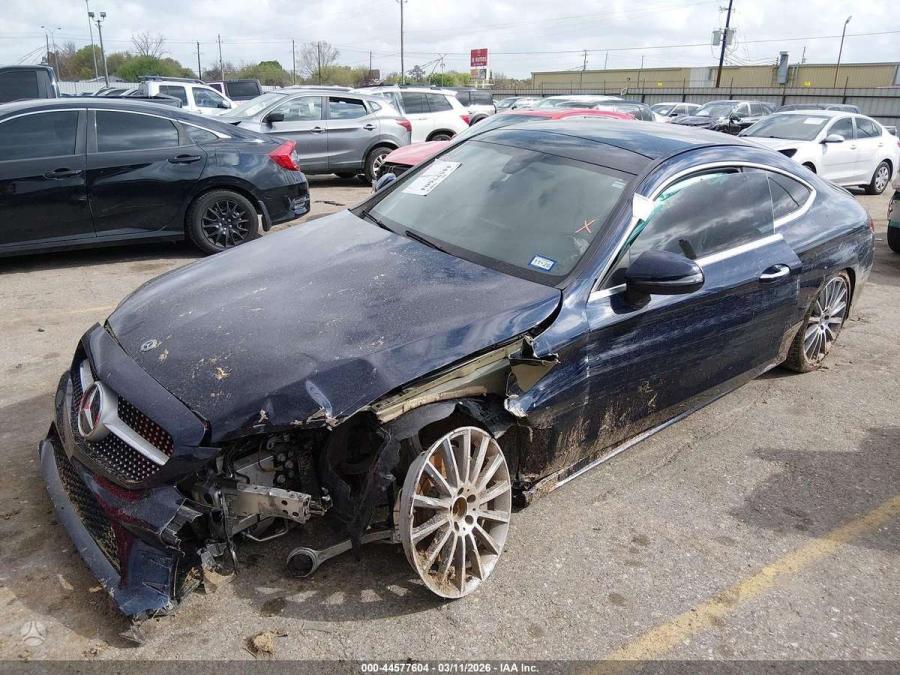 Mercedes-Benz C 300 2020 Kauņa, ar dzinēja tilpumu 1.99 L un nobraukumu 57 tūkst. km par 13310 €, foto 16 vietnē AUTOMOTO.COM.LV