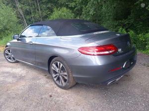 Grey Mercedes-Benz C 300 2017 in Vilnius, with an engine capacity of 2.00 L and mileage of 187 thousand km for 16000 €, photo 4 on AUTOMOTO.COM.LV