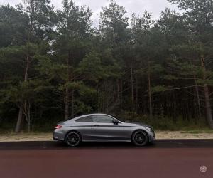 Pelēks Mercedes-Benz C 300 2020 Viļņa, ar dzinēja tilpumu 2.00 L un nobraukumu 60 tūkst. km par 32000 €, foto 19 vietnē AUTOMOTO.COM.LV
