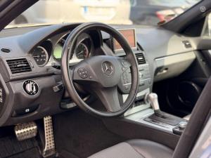 Grey Mercedes-Benz C 300 2009 in Vilnius, with an engine capacity of 3.00 L and mileage of 240 thousand km for 6790 €, photo 22 on AUTOMOTO.COM.LV