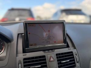 Grey Mercedes-Benz C 300 2009 in Vilnius, with an engine capacity of 3.00 L and mileage of 240 thousand km for 6790 €, photo 33 on AUTOMOTO.COM.LV