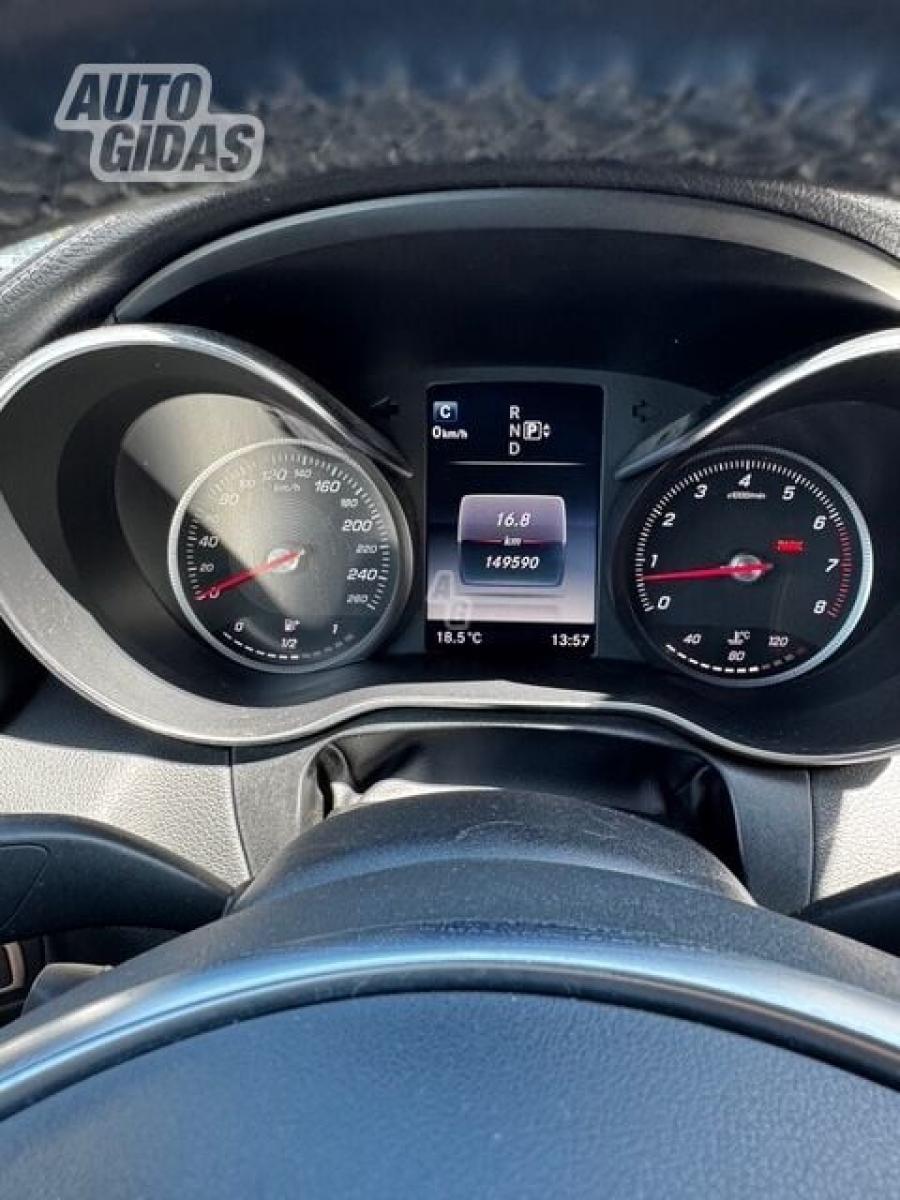 Grey Mercedes-Benz C 300 2015 in Vilnius, with an engine capacity of 2.00 L and mileage of 149 thousand km for 15000 €, photo 9 on AUTOMOTO.COM.LV