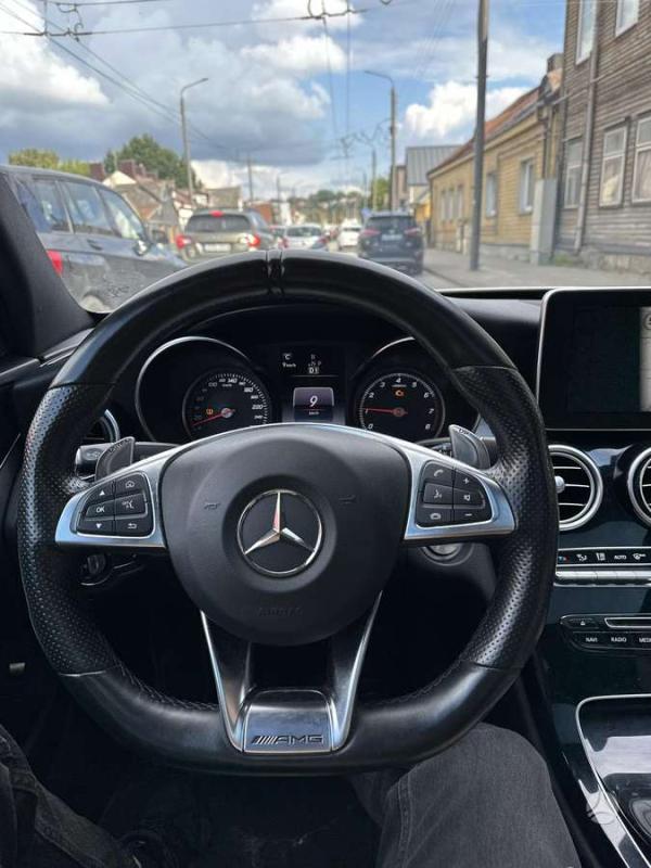 Pelēks Mercedes-Benz C 300 2015 Kauņa, ar dzinēja tilpumu 1.99 L un nobraukumu 179 tūkst. km par 13500 €, foto 7 vietnē AUTOMOTO.COM.LV