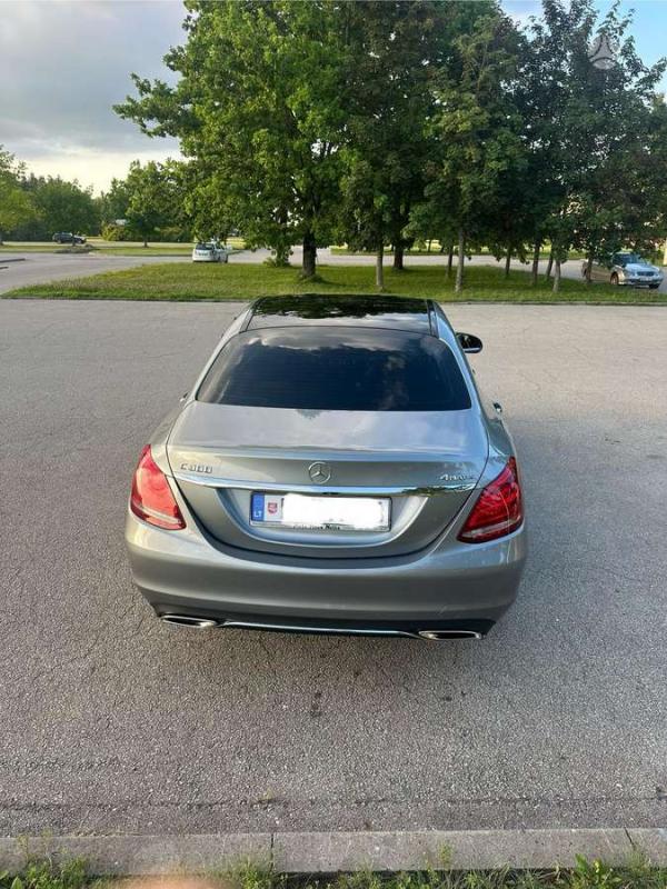 Grey Mercedes-Benz C 300 2015 in Kaunas, with an engine capacity of 1.99 L and mileage of 84 thousand km for 15200 €, photo 6 on AUTOMOTO.COM.LV