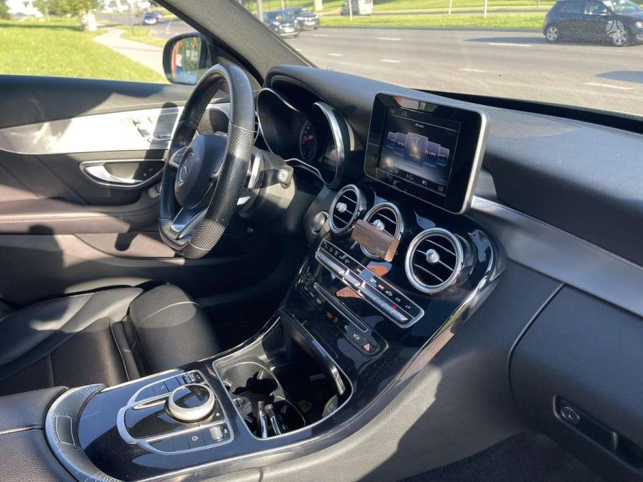 Pelēks Mercedes-Benz C 300 2016 Kauņa, ar dzinēja tilpumu 2.20 L un nobraukumu 260 tūkst. km par 15950 €, foto 33 vietnē AUTOMOTO.COM.LV