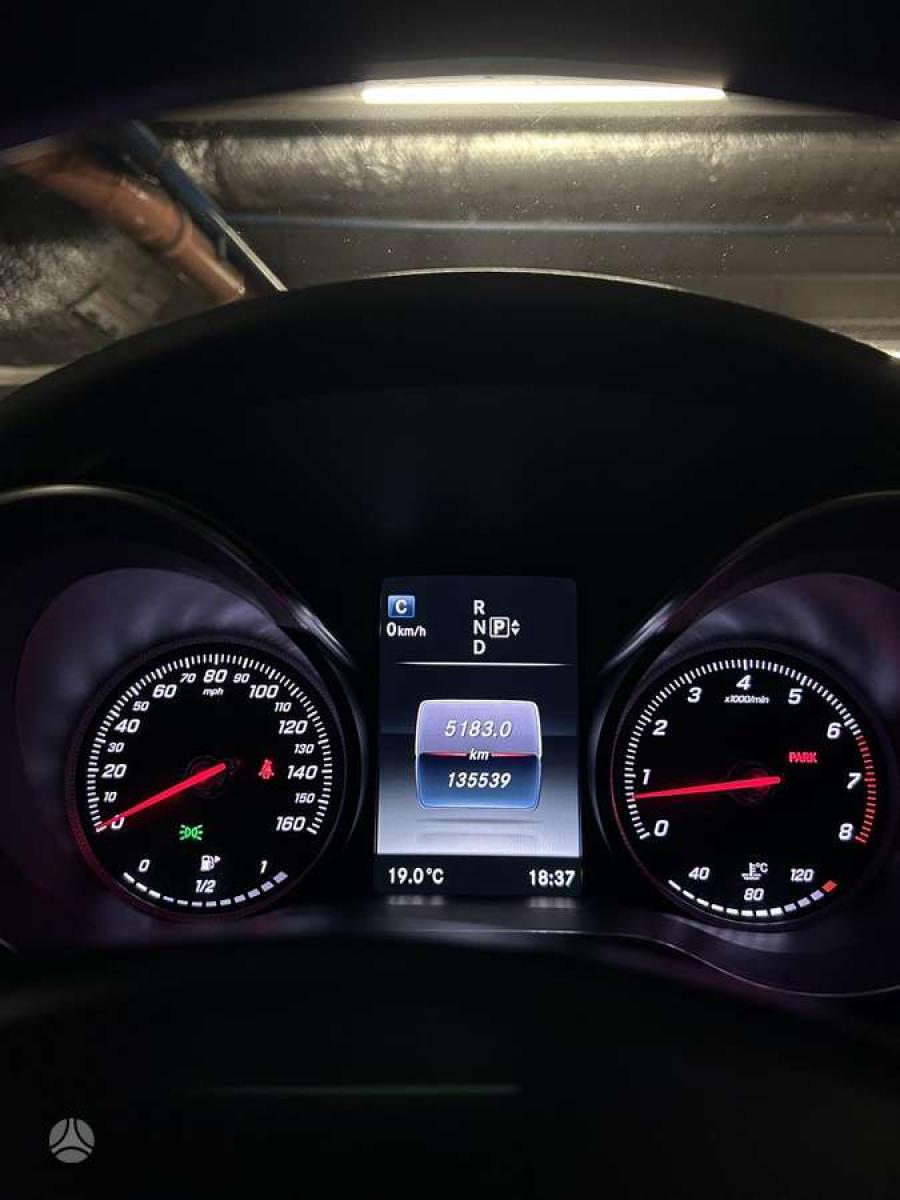 Grey Mercedes-Benz C 300 2016 in Vilnius, with an engine capacity of 1.99 L and mileage of 136 thousand km for 16500 €, photo 11 on AUTOMOTO.COM.LV