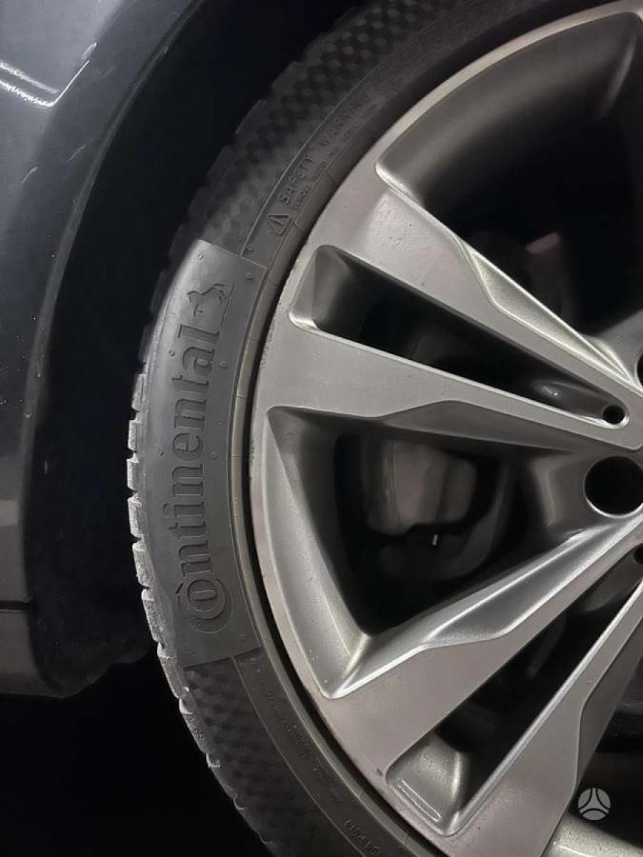 Grey Mercedes-Benz C 300 2016 in Vilnius, with an engine capacity of 1.99 L and mileage of 136 thousand km for 16500 €, photo 14 on AUTOMOTO.COM.LV