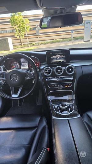 Grey Mercedes-Benz C 300 2017 in Vilnius, with an engine capacity of 2.00 L and mileage of 167 thousand km for 17300 €, photo 16 on AUTOMOTO.COM.LV