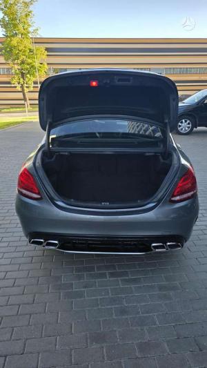 Grey Mercedes-Benz C 300 2017 in Vilnius, with an engine capacity of 2.00 L and mileage of 167 thousand km for 17300 €, photo 22 on AUTOMOTO.COM.LV