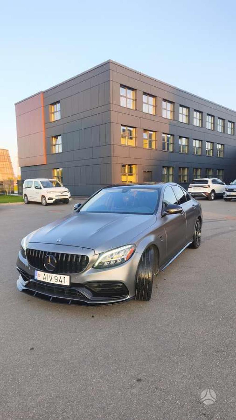 Grey Mercedes-Benz C 300 2021 in Kaunas, with an engine capacity of 1.99 L and mileage of 112 thousand km for 21000 €, photo 5 on AUTOMOTO.COM.LV