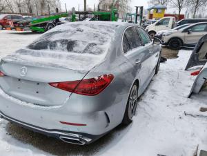 Pelēks Mercedes-Benz C 300 2022 Marijampole, ar dzinēja tilpumu 2.00 L un nobraukumu 55 tūkst. km par 14900 €, foto  vietnē AUTOMOTO.COM.LV