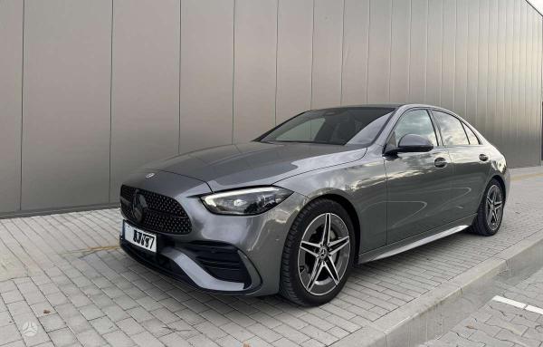 Pelēks Mercedes-Benz C 300 2022 Klaipėda, ar dzinēja tilpumu 2.00 L un nobraukumu 48 tūkst. km par 39000 €, foto 5 vietnē AUTOMOTO.COM.LV