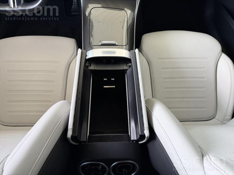 Grey Mercedes-Benz C 300 2022 in Riga, with an engine capacity of 2.00 L and mileage of 22 thousand km for 41500 €, photo 18 on AUTOMOTO.COM.LV