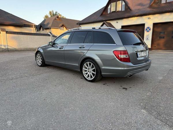 Pelēks Mercedes-Benz C 300 2013 Jonava, ar dzinēja tilpumu 2.99 L un nobraukumu 453 tūkst. km par 6500 €, foto 7 vietnē AUTOMOTO.COM.LV