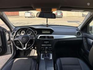 Pelēks Mercedes-Benz C 300 2013 Jonava, ar dzinēja tilpumu 2.99 L un nobraukumu 453 tūkst. km par 6500 €, foto 13 vietnē AUTOMOTO.COM.LV