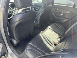 Pelēks Mercedes-Benz C 300 2015 Šauļi, ar dzinēja tilpumu 2.10 L un nobraukumu 215 tūkst. km par 9600 €, foto 6 vietnē AUTOMOTO.COM.LV