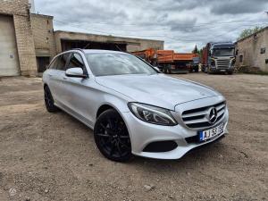 Pelēks Mercedes-Benz C 300 2015 Utena, ar dzinēja tilpumu 2.14 L un nobraukumu 290 tūkst. km par 8000 €, foto 3 vietnē AUTOMOTO.COM.LV