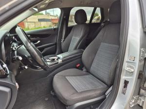 Pelēks Mercedes-Benz C 300 2015 Utena, ar dzinēja tilpumu 2.14 L un nobraukumu 290 tūkst. km par 8000 €, foto 12 vietnē AUTOMOTO.COM.LV