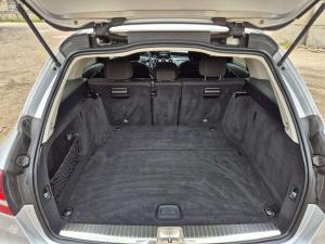 Pelēks Mercedes-Benz C 300 2015 Utena, ar dzinēja tilpumu 2.14 L un nobraukumu 290 tūkst. km par 8000 €, foto 19 vietnē AUTOMOTO.COM.LV