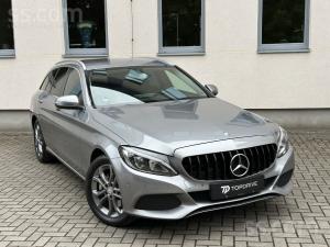 Серый Мерседес Ц 300 2016 в Елгава, объемом двигателя 2.20 л и пробегом 322 тыс. км за 11850 €, фото  на AUTOMOTO.COM.LV
