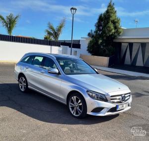 Grey Mercedes-Benz C 300 2019 in Vilnius, with an engine capacity of 2.00 L and mileage of 109 thousand km for 24900 €, photo 7 on AUTOMOTO.COM.LV