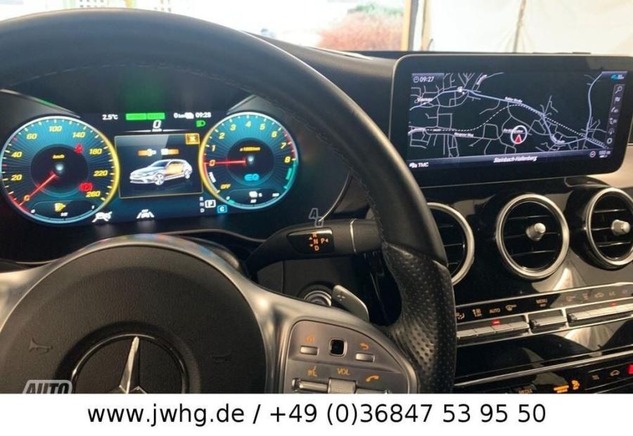 Grey Mercedes-Benz C 300 2019 in Vilnius, with an engine capacity of 2.00 L and mileage of 109 thousand km for 24900 €, photo 13 on AUTOMOTO.COM.LV