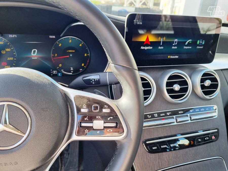 Grey Mercedes-Benz C 300 2019 in Vilnius, with an engine capacity of 2.00 L and mileage of 109 thousand km for 24900 €, photo 15 on AUTOMOTO.COM.LV