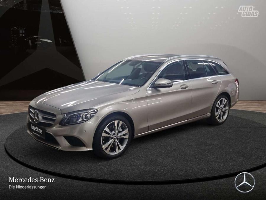 Pelēks Mercedes-Benz C 300 2020 Kauņa, ar dzinēja tilpumu 2.00 L un nobraukumu 51 tūkst. km par 32587 €, foto 2 vietnē AUTOMOTO.COM.LV