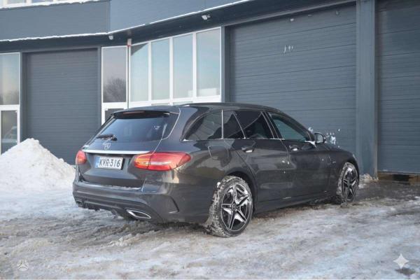 Pelēks Mercedes-Benz C 300 2020 Kauņa, ar dzinēja tilpumu 1.95 L un nobraukumu 124 tūkst. km par 21000 €, foto 5 vietnē AUTOMOTO.COM.LV