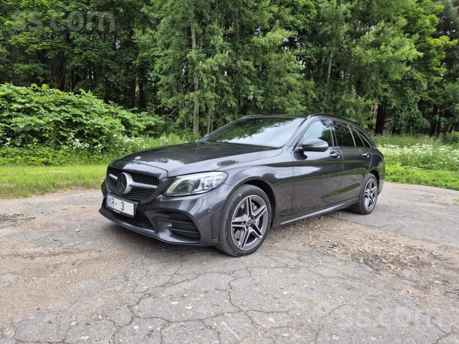 Pelēks Mercedes-Benz C 300 2020 Rīga, ar dzinēja tilpumu 2.00 L un nobraukumu 192 tūkst. km par 22550 €, foto 1 vietnē AUTOMOTO.COM.LV