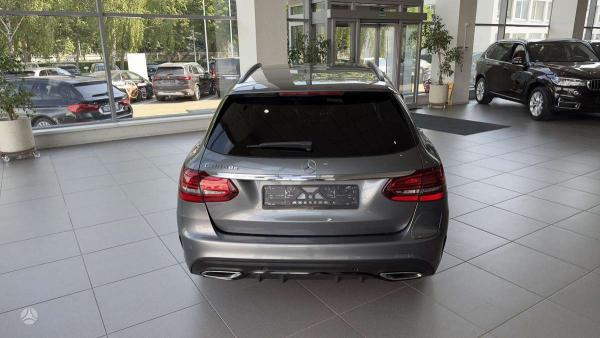 Grey Mercedes-Benz C 300 2021 in Marijampole, with an engine capacity of 1.95 L and mileage of 181 thousand km for 18999 €, photo 8 on AUTOMOTO.COM.LV