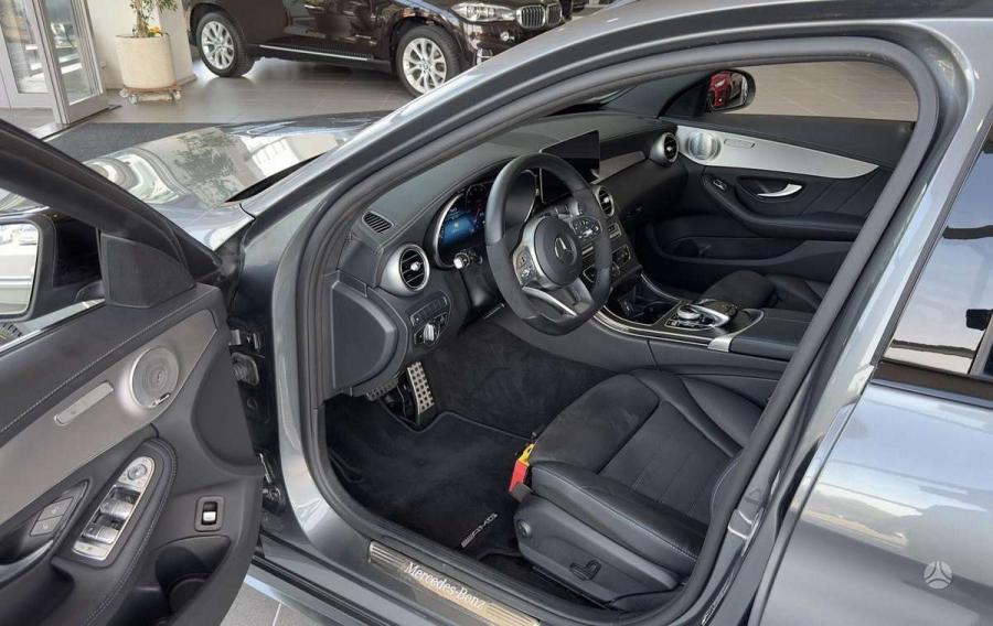 Pelēks Mercedes-Benz C 300 2021 Marijampole, ar dzinēja tilpumu 1.95 L un nobraukumu 181 tūkst. km par 18999 €, foto 16 vietnē AUTOMOTO.COM.LV