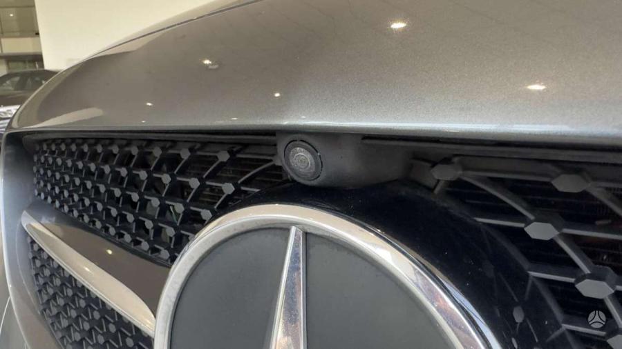 Pelēks Mercedes-Benz C 300 2021 Marijampole, ar dzinēja tilpumu 1.95 L un nobraukumu 181 tūkst. km par 18999 €, foto 33 vietnē AUTOMOTO.COM.LV