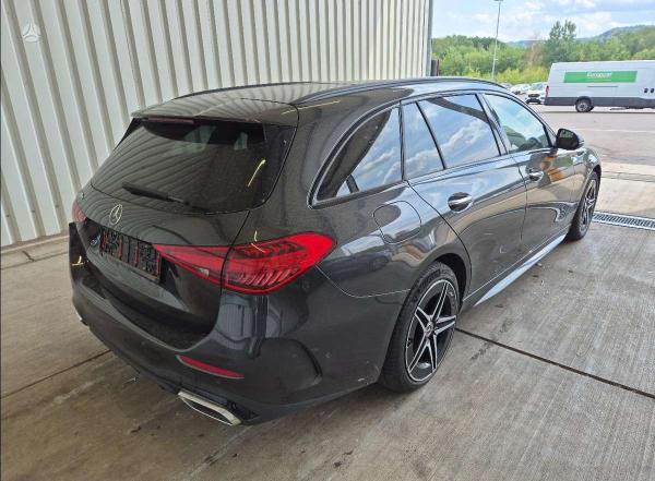 Pelēks Mercedes-Benz C 300 2022 Klaipėda, ar dzinēja tilpumu 2.00 L un nobraukumu 81 tūkst. km par 10400 €, foto 1 vietnē AUTOMOTO.COM.LV