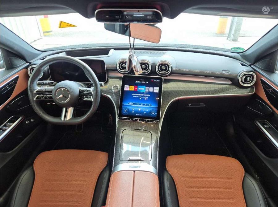 Серый Мерседес Ц 300 2022 в Клайпеда, объемом двигателя 2.00 л и пробегом 81 тыс. км за 10400 €, фото 6 на AUTOMOTO.COM.LV