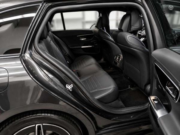 Grey Mercedes-Benz C 300 2023 in Tukums, with an engine capacity of 0.00 L and mileage of 69 thousand km for 34990 €, photo 6 on AUTOMOTO.COM.LV