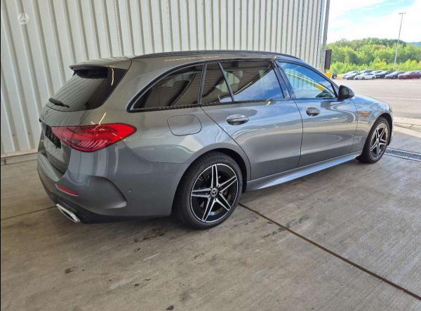 Pelēks Mercedes-Benz C 300 2023 Klaipėda, ar dzinēja tilpumu 2.00 L un nobraukumu 67 tūkst. km par 14200 €, foto  vietnē AUTOMOTO.COM.LV