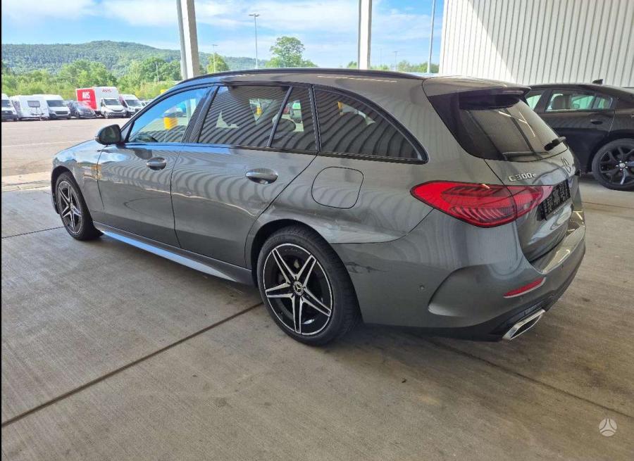 Grey Mercedes-Benz C 300 2023 in Klaipeda, with an engine capacity of 2.00 L and mileage of 67 thousand km for 14200 €, photo 4 on AUTOMOTO.COM.LV