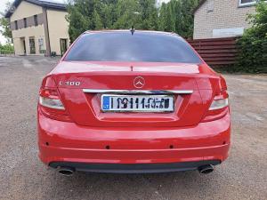 Sarkans Mercedes-Benz C 300 2009 Šilutė, ar dzinēja tilpumu 3.00 L un nobraukumu 251 tūkst. km par 6300 €, foto 5 vietnē AUTOMOTO.COM.LV