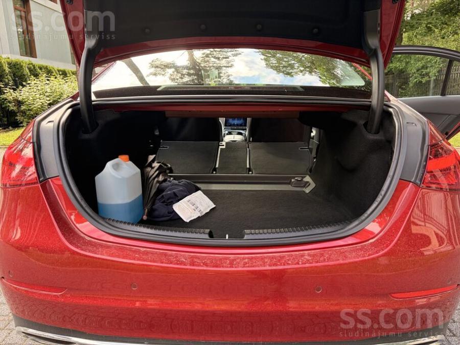 Sarkans Mercedes-Benz C 300 2022 Rīga, ar dzinēja tilpumu 2.00 L un nobraukumu 83 tūkst. km par 37800 €, foto 9 vietnē AUTOMOTO.COM.LV