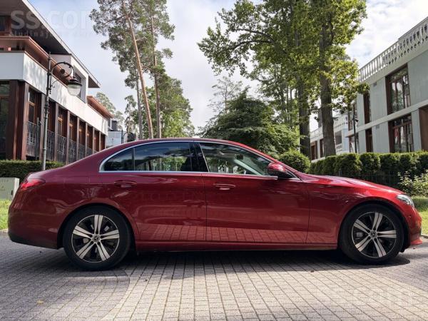 Sarkans Mercedes-Benz C 300 2022 Rīga, ar dzinēja tilpumu 2.00 L un nobraukumu 83 tūkst. km par 37800 €, foto 9 vietnē AUTOMOTO.COM.LV