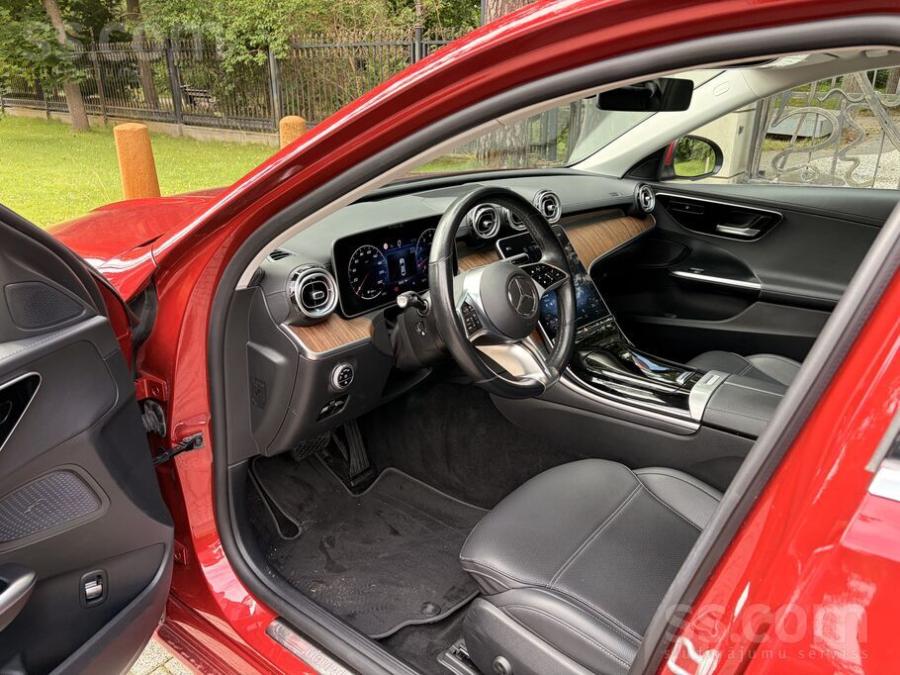 Sarkans Mercedes-Benz C 300 2022 Rīga, ar dzinēja tilpumu 2.00 L un nobraukumu 83 tūkst. km par 37800 €, foto 15 vietnē AUTOMOTO.COM.LV