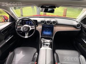 Sarkans Mercedes-Benz C 300 2022 Rīga, ar dzinēja tilpumu 2.00 L un nobraukumu 83 tūkst. km par 37800 €, foto 16 vietnē AUTOMOTO.COM.LV