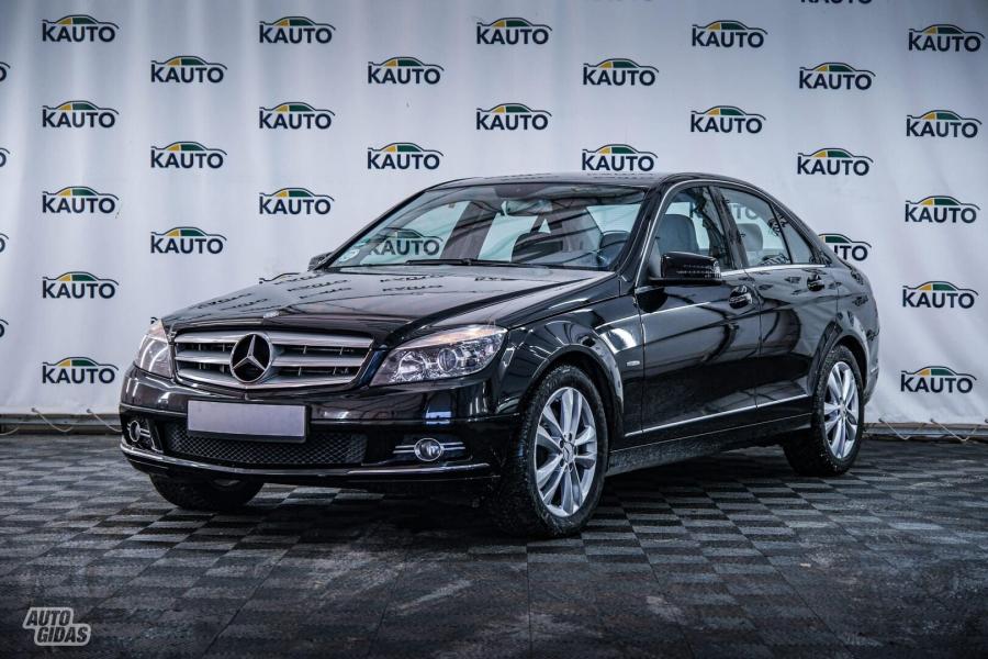 Mercedes-Benz C 300 2010 in Kaunas, with an engine capacity of 3.00 L and mileage of 328 thousand km for 6490 €, photo 1 on AUTOMOTO.COM.LV