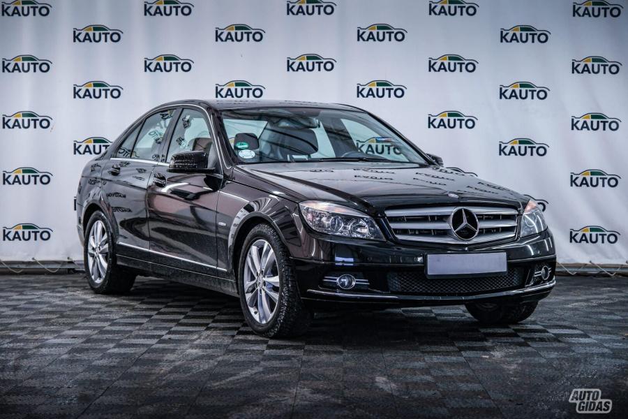 Mercedes-Benz C 300 2010 in Kaunas, with an engine capacity of 3.00 L and mileage of 328 thousand km for 6490 €, photo 2 on AUTOMOTO.COM.LV