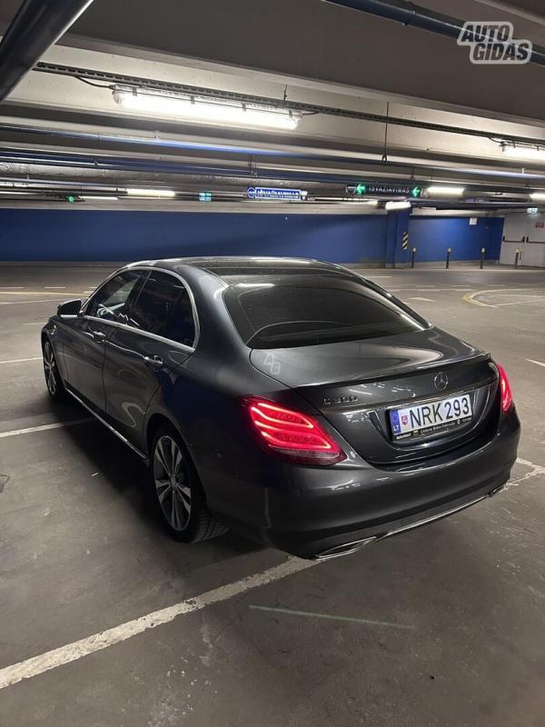 Mercedes-Benz C 300 2016 Viļņa, ar dzinēja tilpumu 2.00 L un nobraukumu 136 tūkst. km par 16500 €, foto 5 vietnē AUTOMOTO.COM.LV