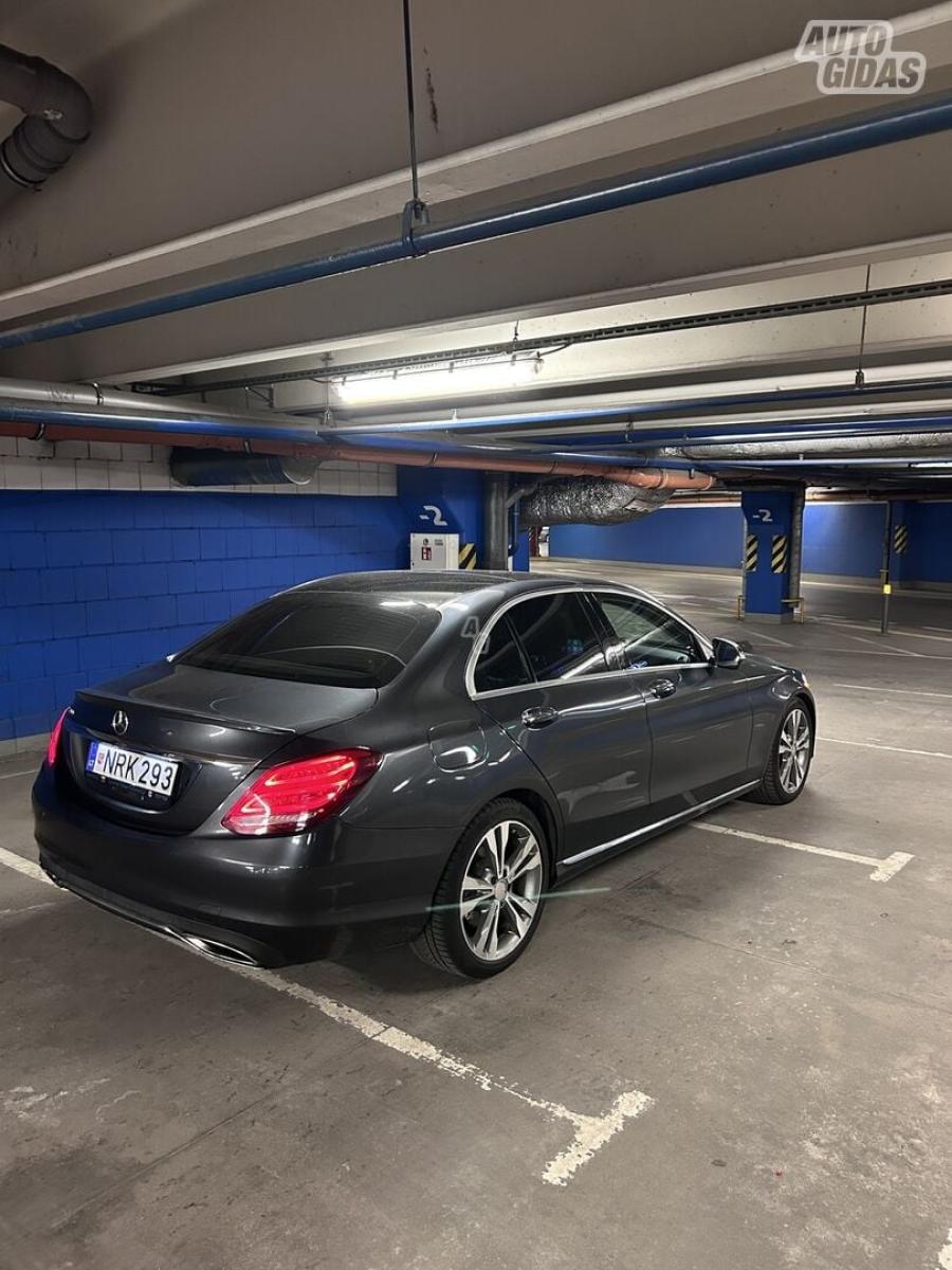 Mercedes-Benz C 300 2016 Viļņa, ar dzinēja tilpumu 2.00 L un nobraukumu 136 tūkst. km par 16500 €, foto 7 vietnē AUTOMOTO.COM.LV