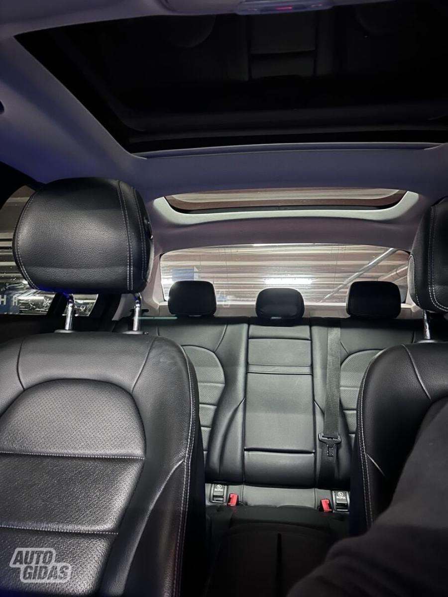 Mercedes-Benz C 300 2016 Viļņa, ar dzinēja tilpumu 2.00 L un nobraukumu 136 tūkst. km par 16500 €, foto 11 vietnē AUTOMOTO.COM.LV